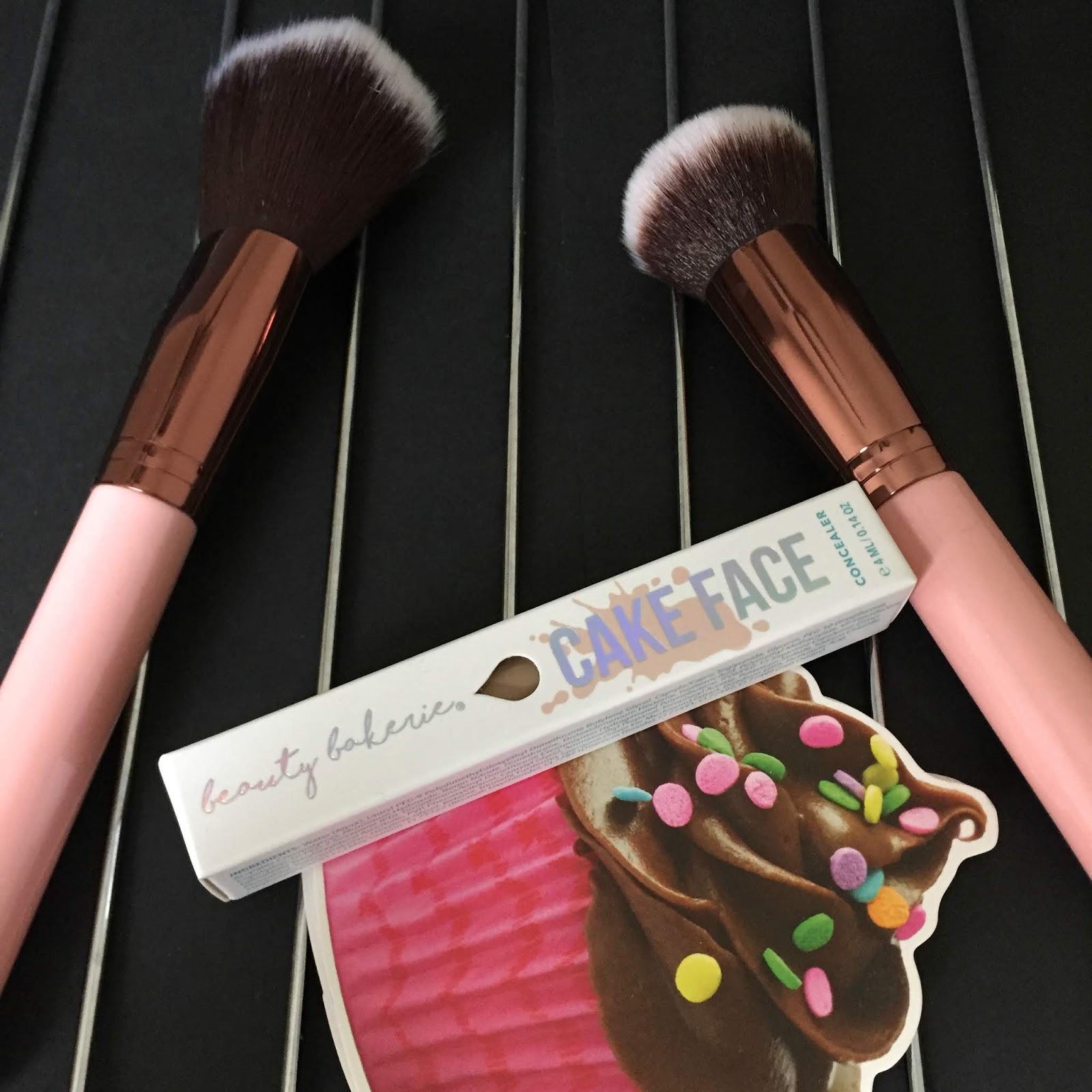 Beauty Bakerie Wake & Bake Face Oil, Blending Eggs Makeup Sponges, Cake ...