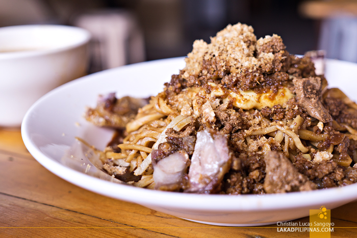 METRO MANILA | Jenter Food Hauz’s Pancit Batil Patung in Anonas - Lakad ...