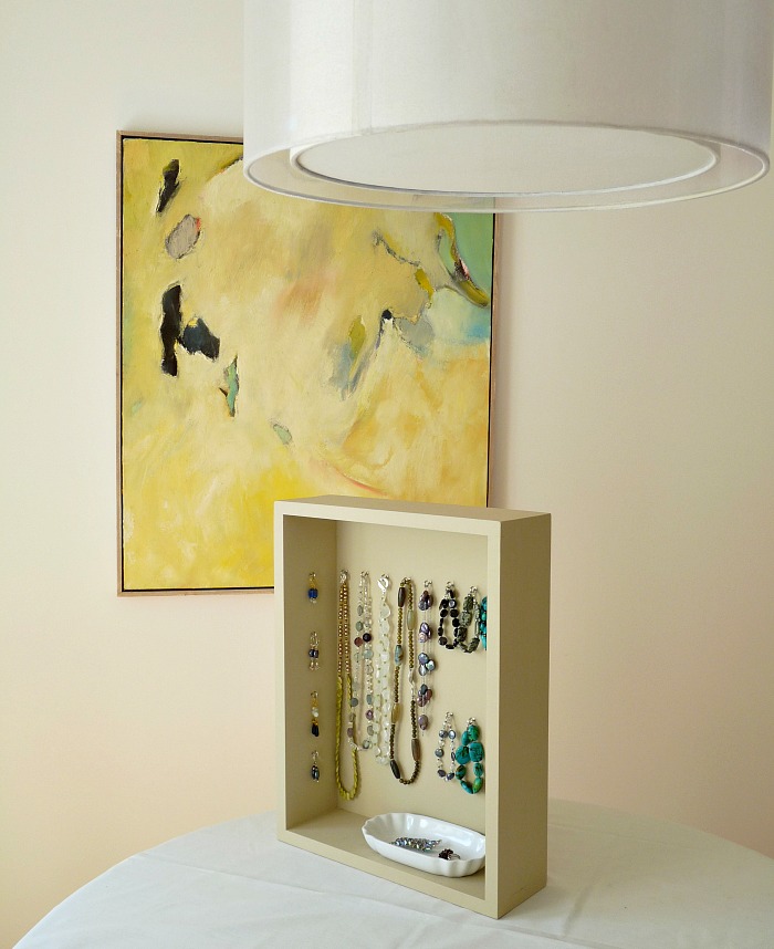 How to Build a Jewellery Display (from Scratch) | Dans le Lakehouse