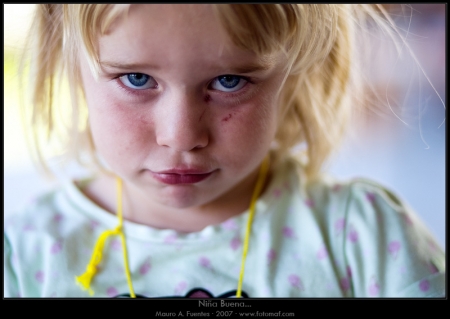 Hambrienta: La niña buena
