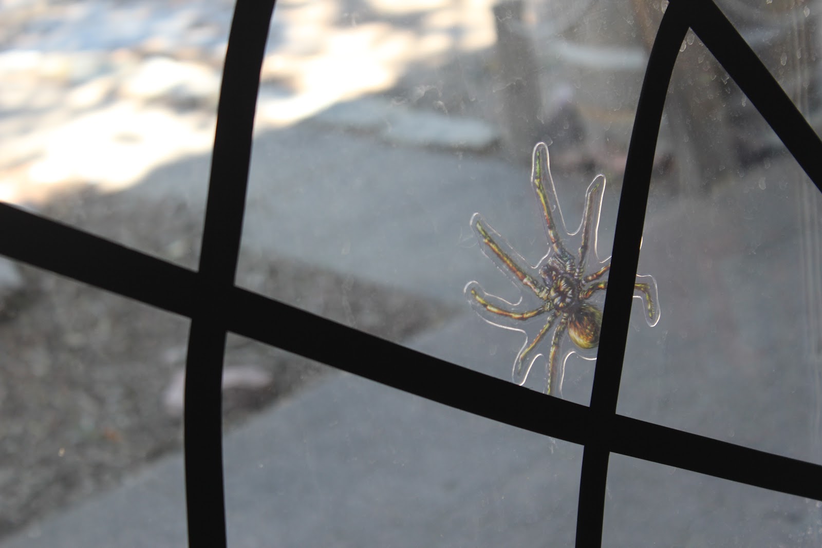Spider Window Decoration | DIY Party Mom