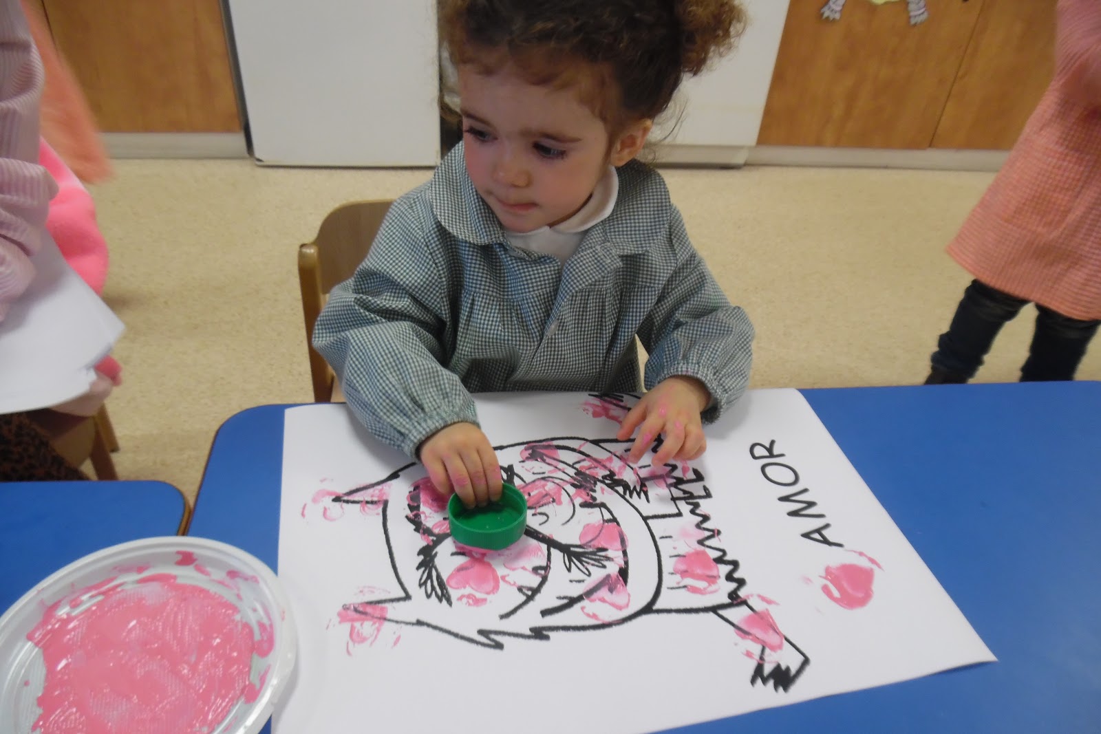 AULA 2 AÑOS: EL MONSTRUO DEL AMOR