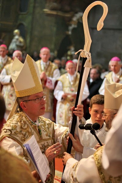 Pílulas Litúrgicas: O báculo