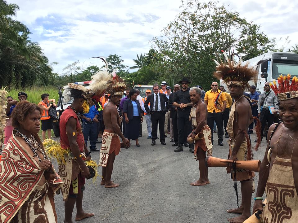 PNG and Australia dignatories celebrate the completion of the Oro ...