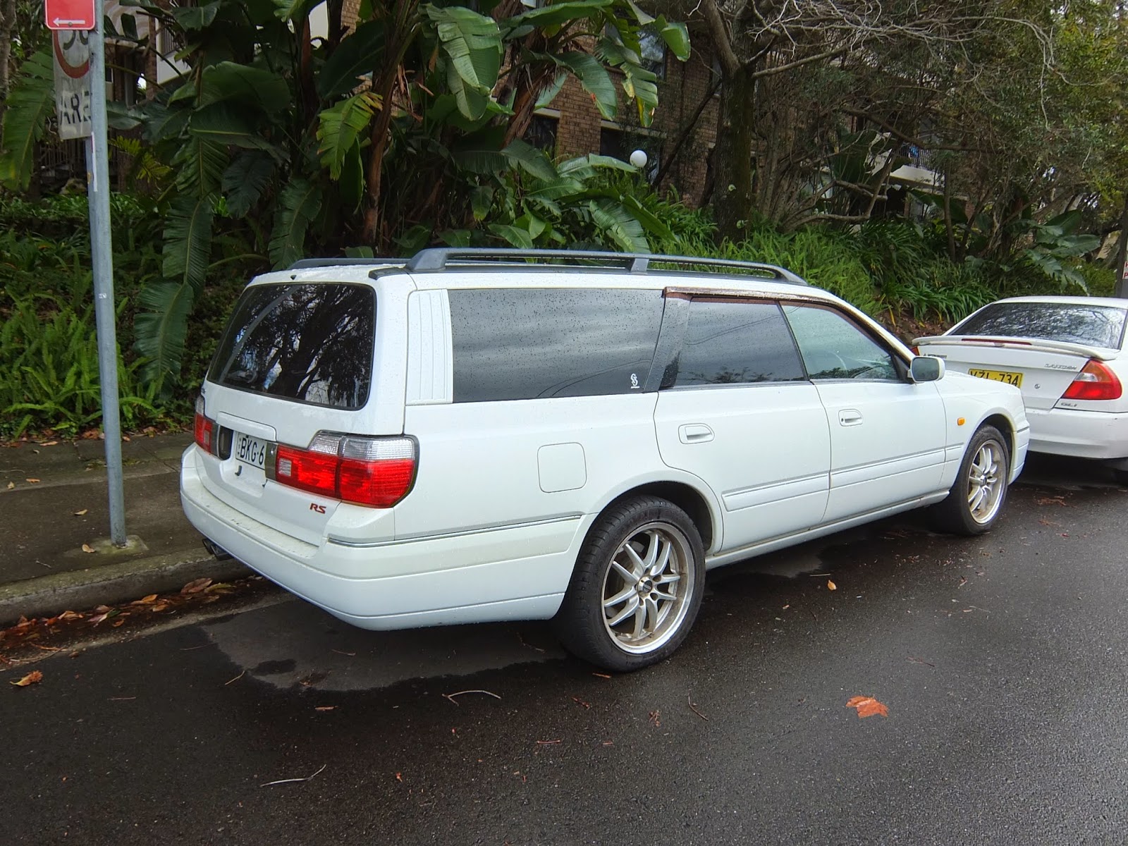 Aussie Old Parked Cars: 2000 Nissan Stagea RS (WC34 Series 2)