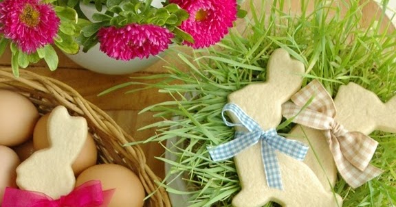 Simply Suzanne's AT HOME: Spring-inspired rose water sugar cookies