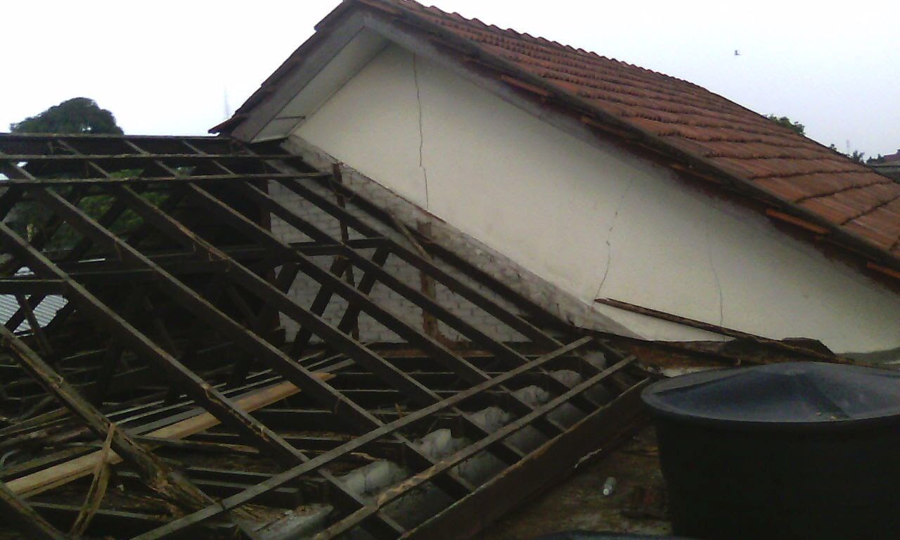 Renovation dan Ubahsuai Rumah Kekuda Besi Rangka Atap (LIGHT WEIGHT ...