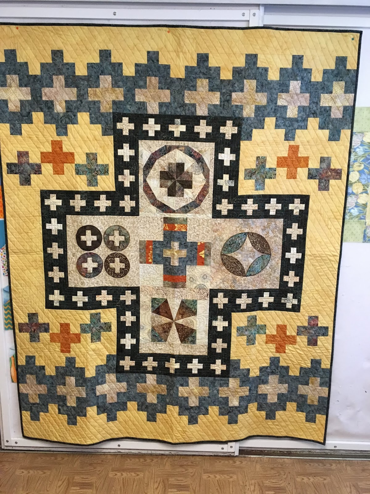 Quilted Blooms: Modern Plus Sampler Quilt Along Parade