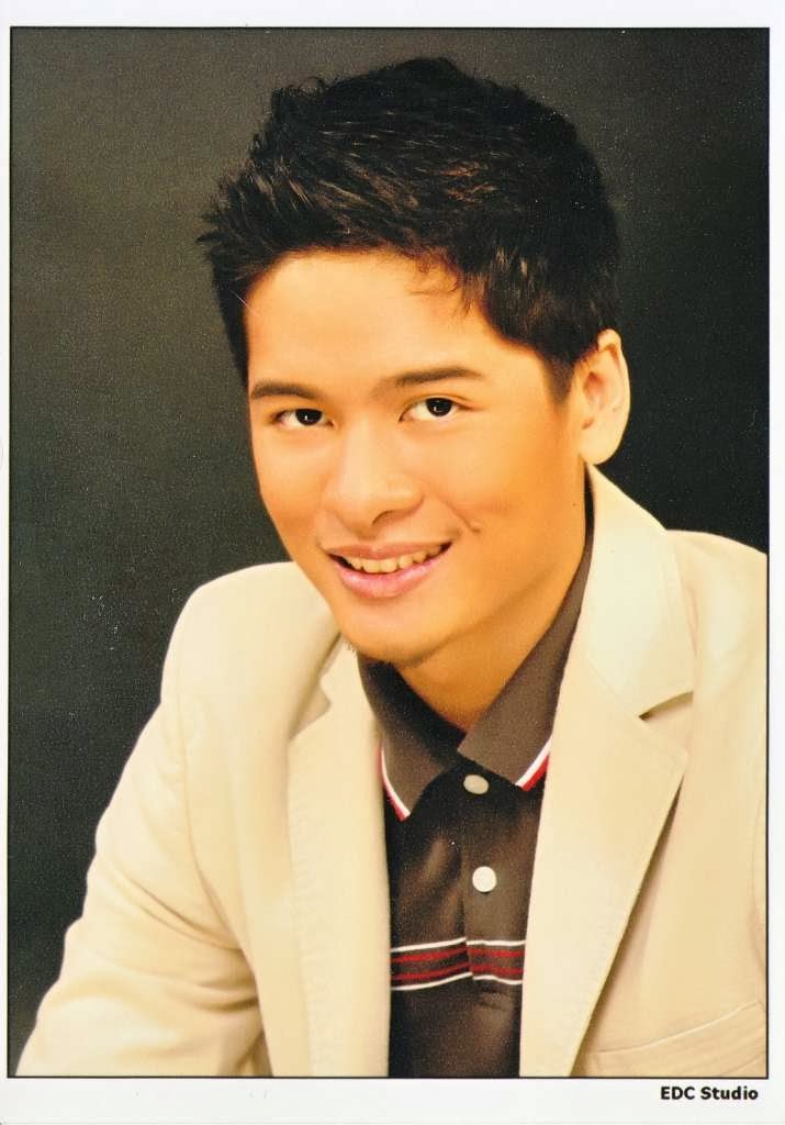 Alex Medina Nominated As Best Actor But He's Realistic Enough To Say ...