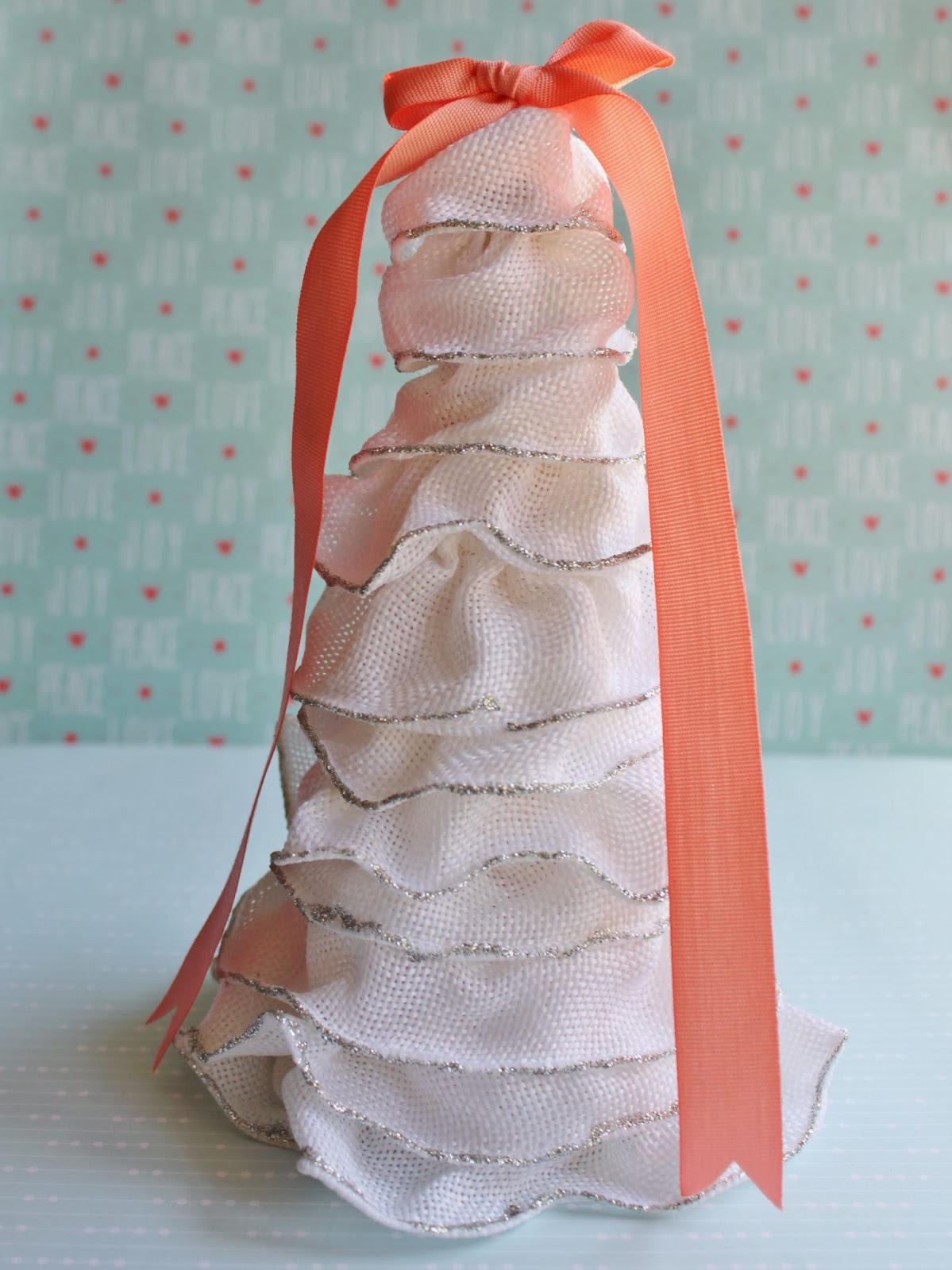 Naniwale: Easy Mini Tree #1 Day 6 of 12 Days of Holiday Inspiration