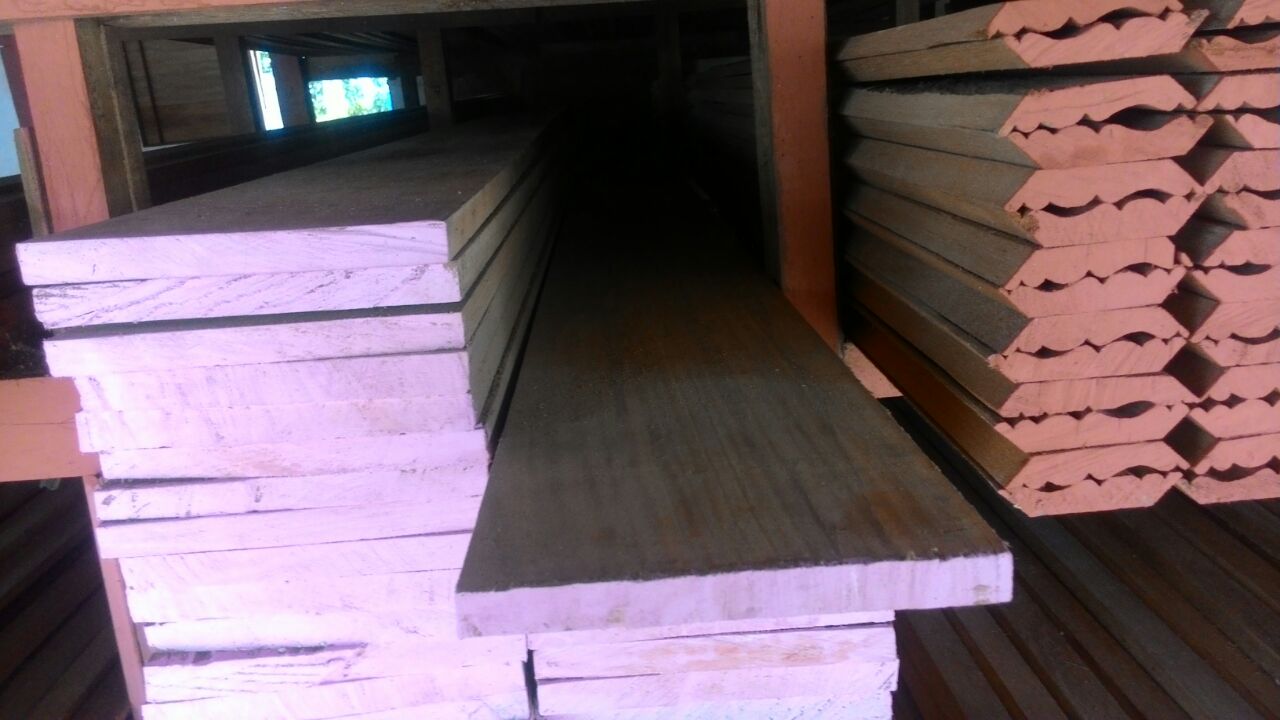 PESONA BORNEO PROFIL: PAPAN LISPLANG/ KAYU KETAM DINDING & LANTAI