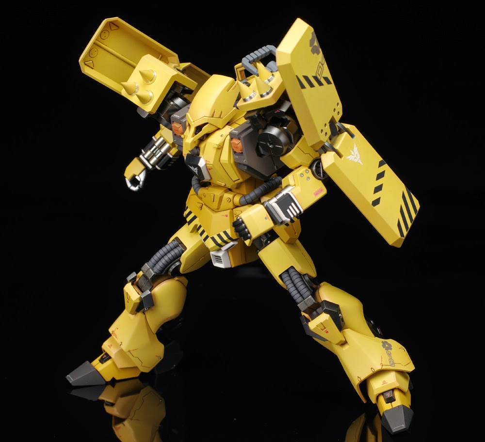 GUNDAM GUY: HGUC 1/144 Schuzrum Galluss - Customized Build