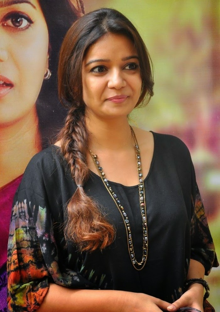 Swati Reddy's Gorgeous Photoshoot ~ SS Music