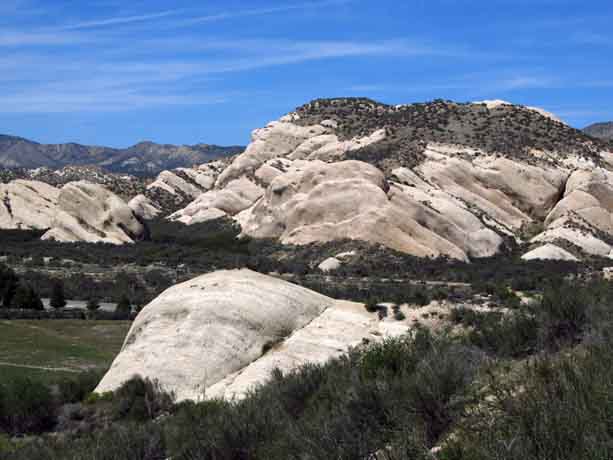The Dragon's Cache: The Daleks Explore Mormon Rocks