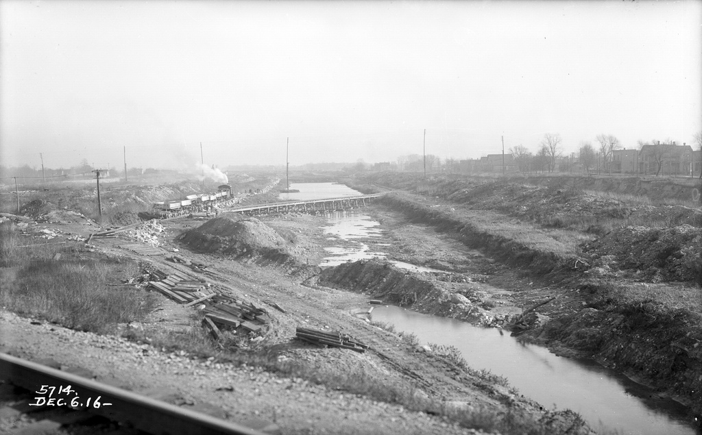Industrial History: Blue Island Lock (1922 60-Foot Canal)