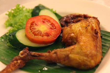 Aneka Masakan Ayam Goreng : Ayam Goreng Sederhana | Resep Masakan