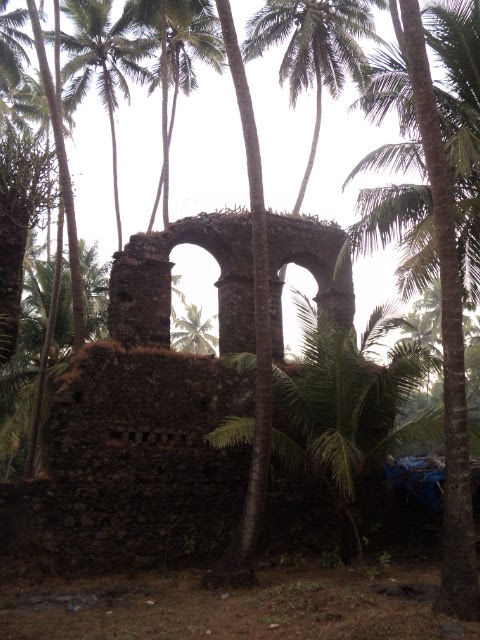 Yash Gaikwad - BHATKANTI: Agarkot fort aka Revdanda cha killa