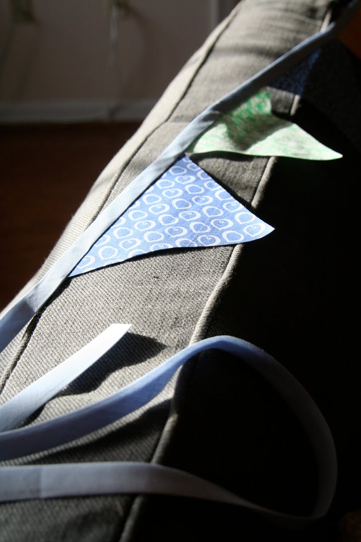 Sarah Fritzler: diy: no-sew triangle banner