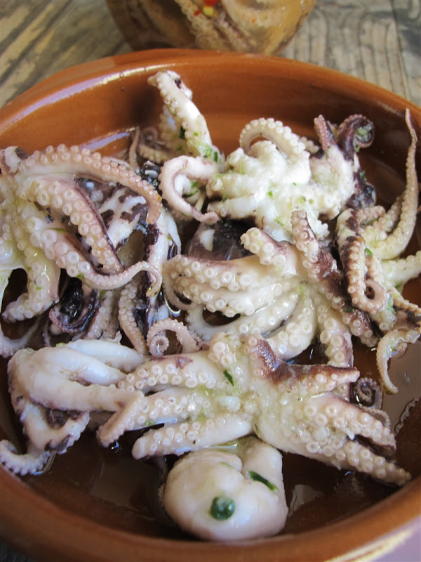 Morsels and Musings: oktapodi toursi (greek-style pickled octopus)