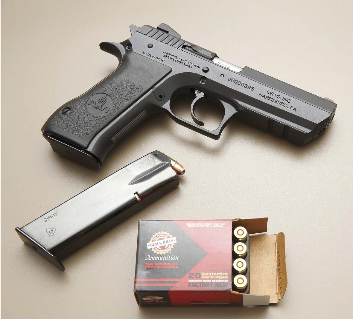 ROBUSTO, ELEGANTE & PRECISO IWI 941F ~ Armas y Cuchillos