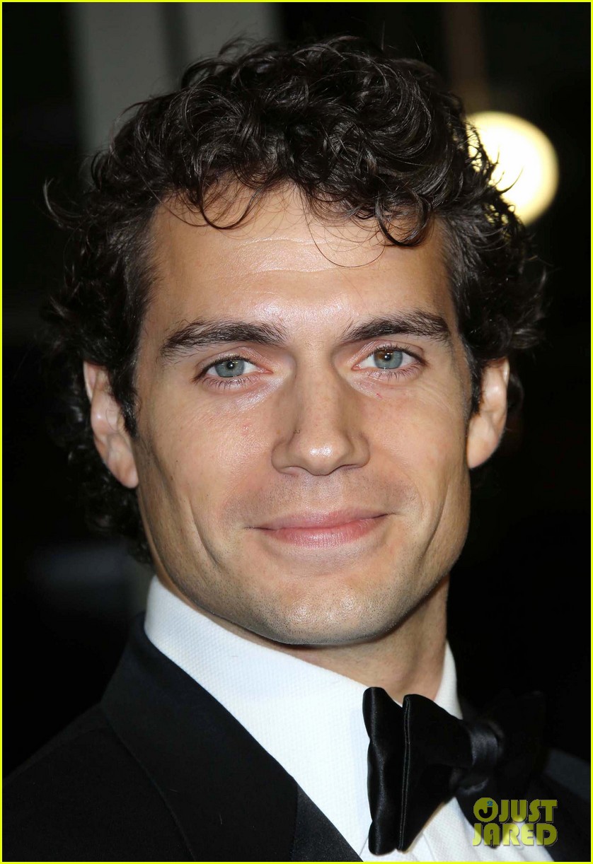 Especial Henry Cavill | Passion por la lectura romántica