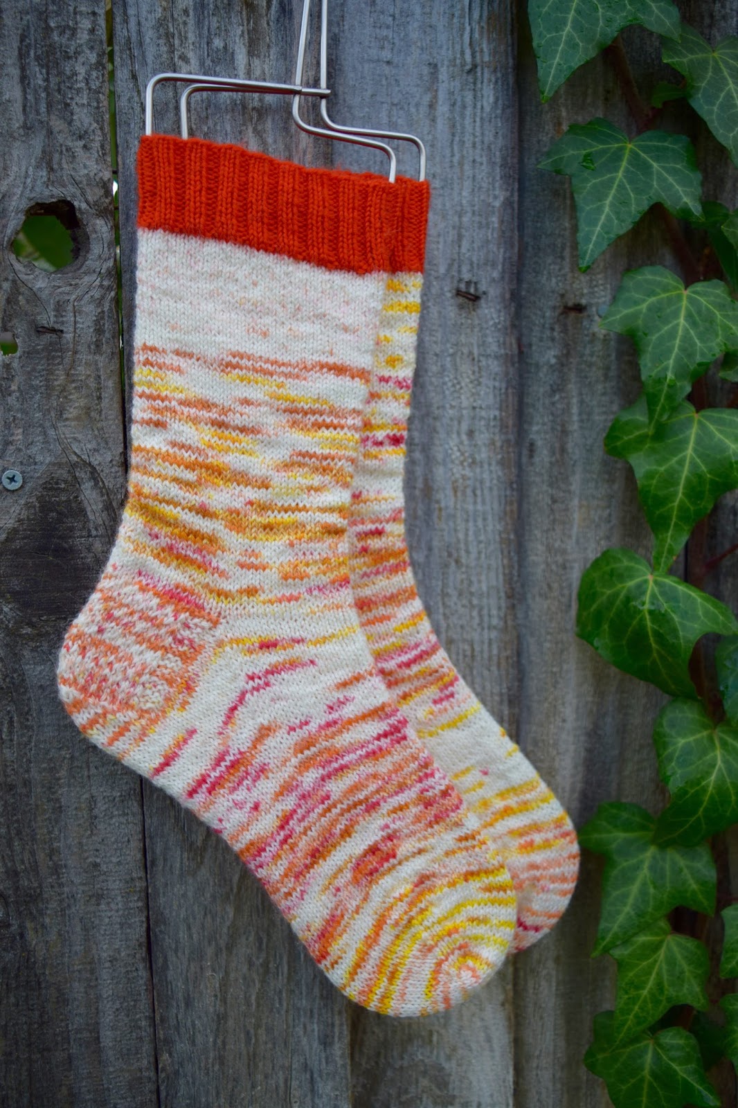 All Knit Up Designs : Fall Socks?