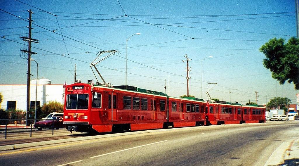 transpress nz: L.A. Metro train in Pacific Electric livery