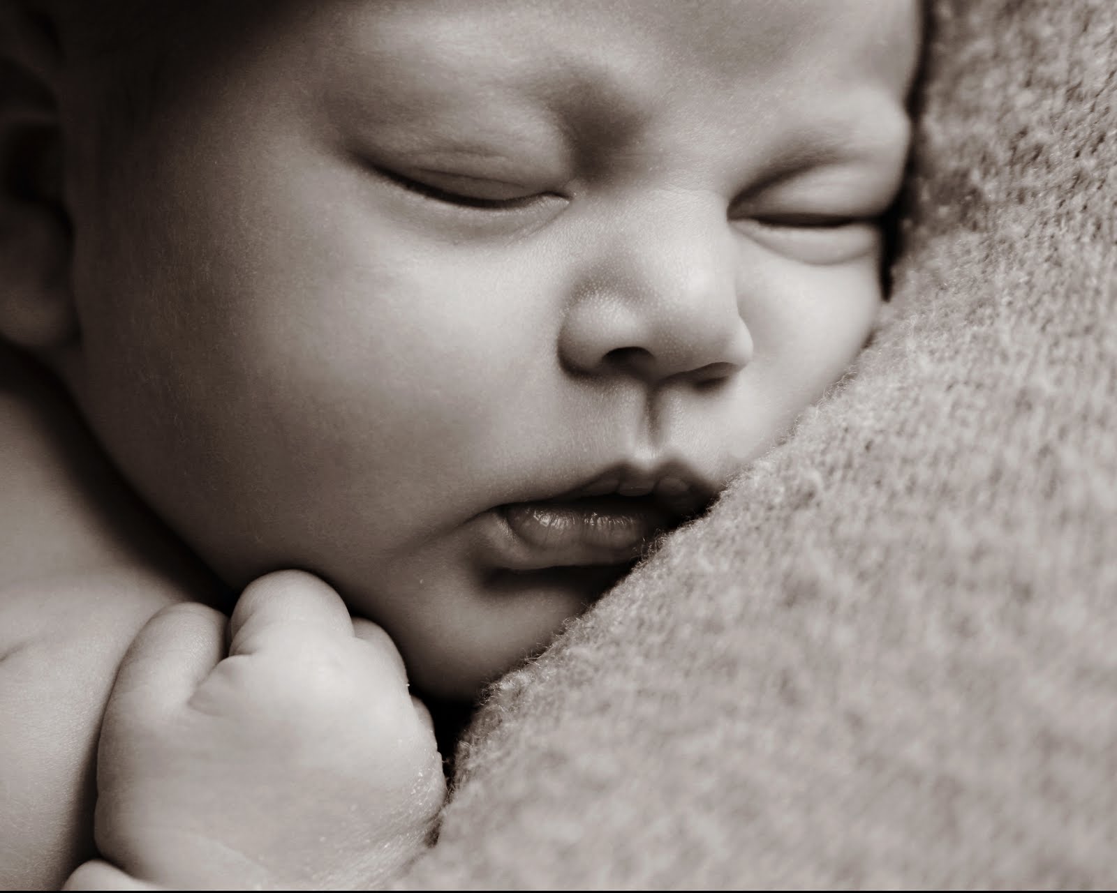 The Kern Baby(s): Bare Bottom Pics