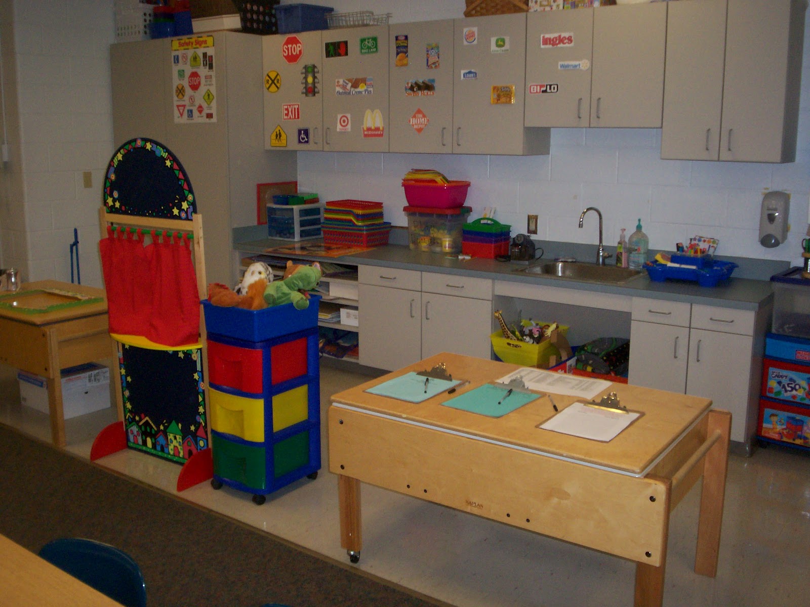 Ladybug in Kindergarten: Classroom Set Up