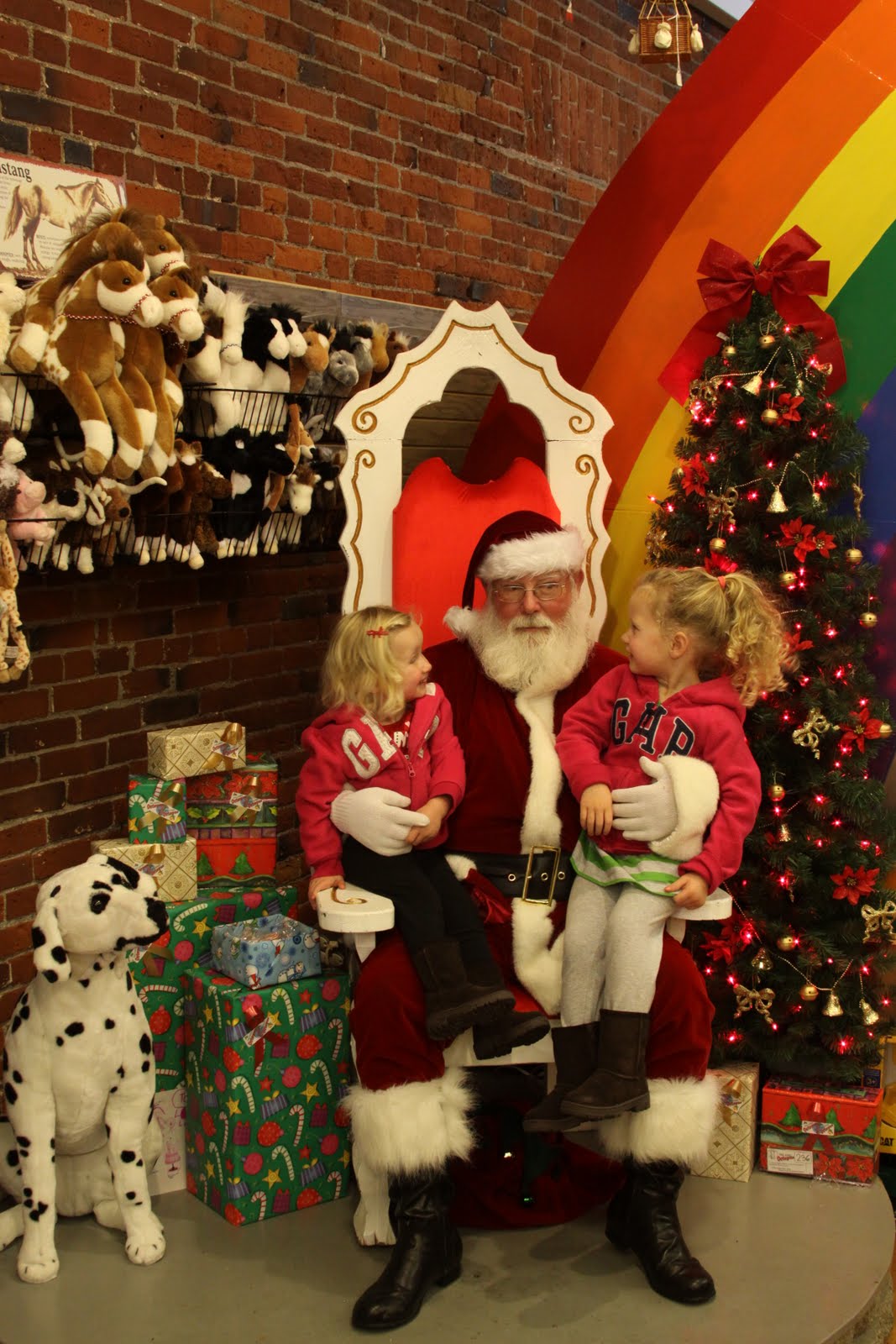 Ellie and Ava