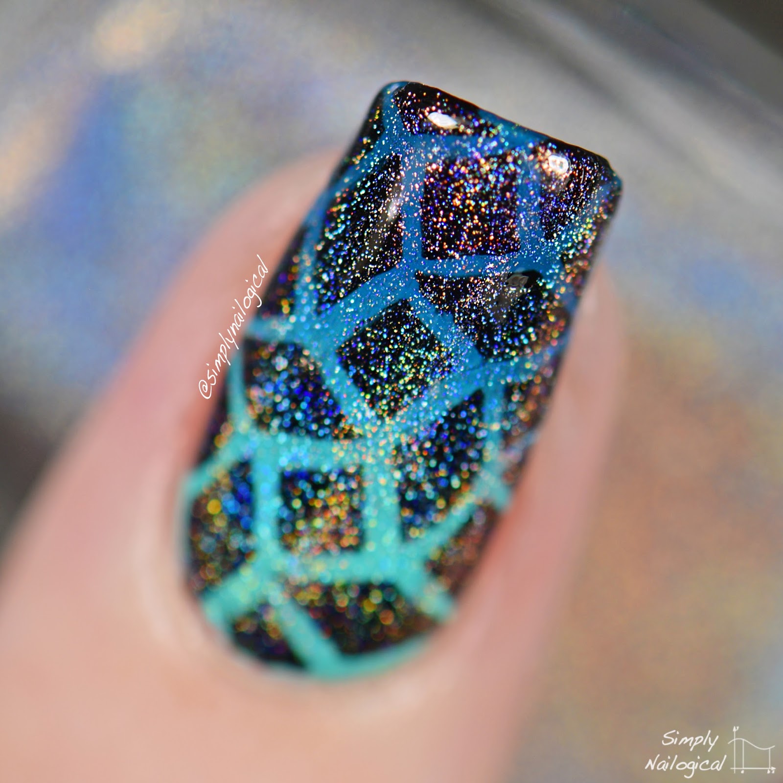 Simply Nailogical: Turquoise diamond gradient and holographic top coat!!