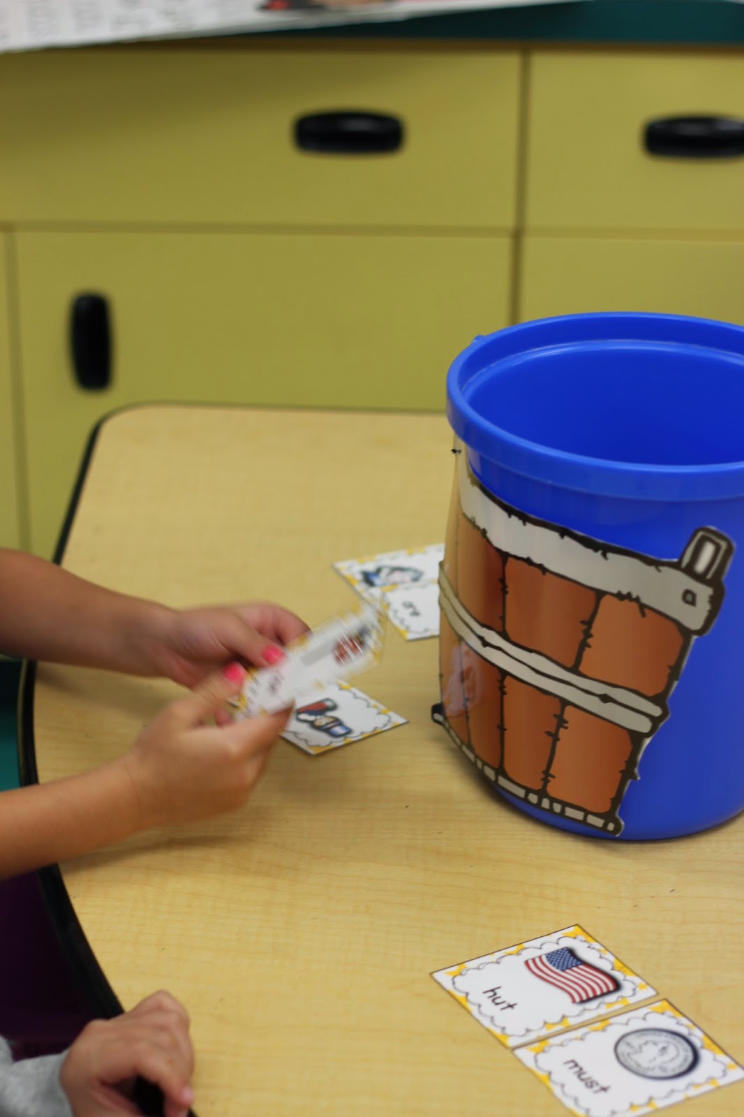 Kindergarten Smiles: America Unit: Week 1