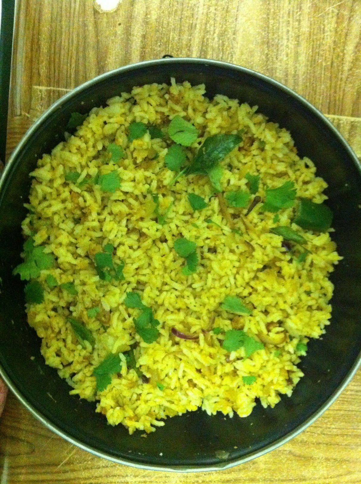 Foodies Nest: CASHEW-NUTS RICE/SATHAM