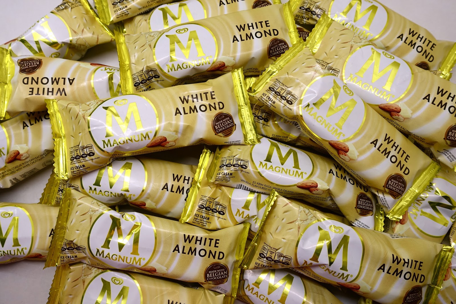 jin loves to eat: Magnum White Almond Pairing