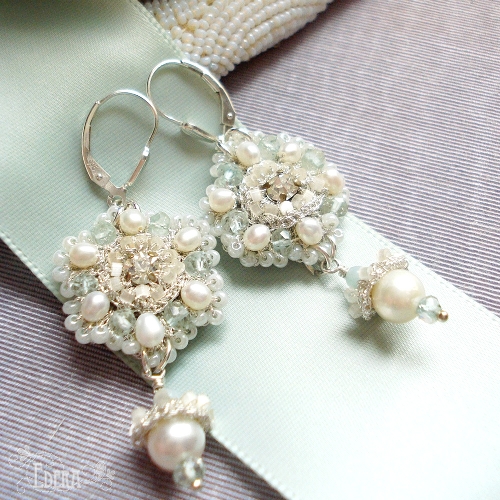 Elegance of living: Unique Earrings Designs