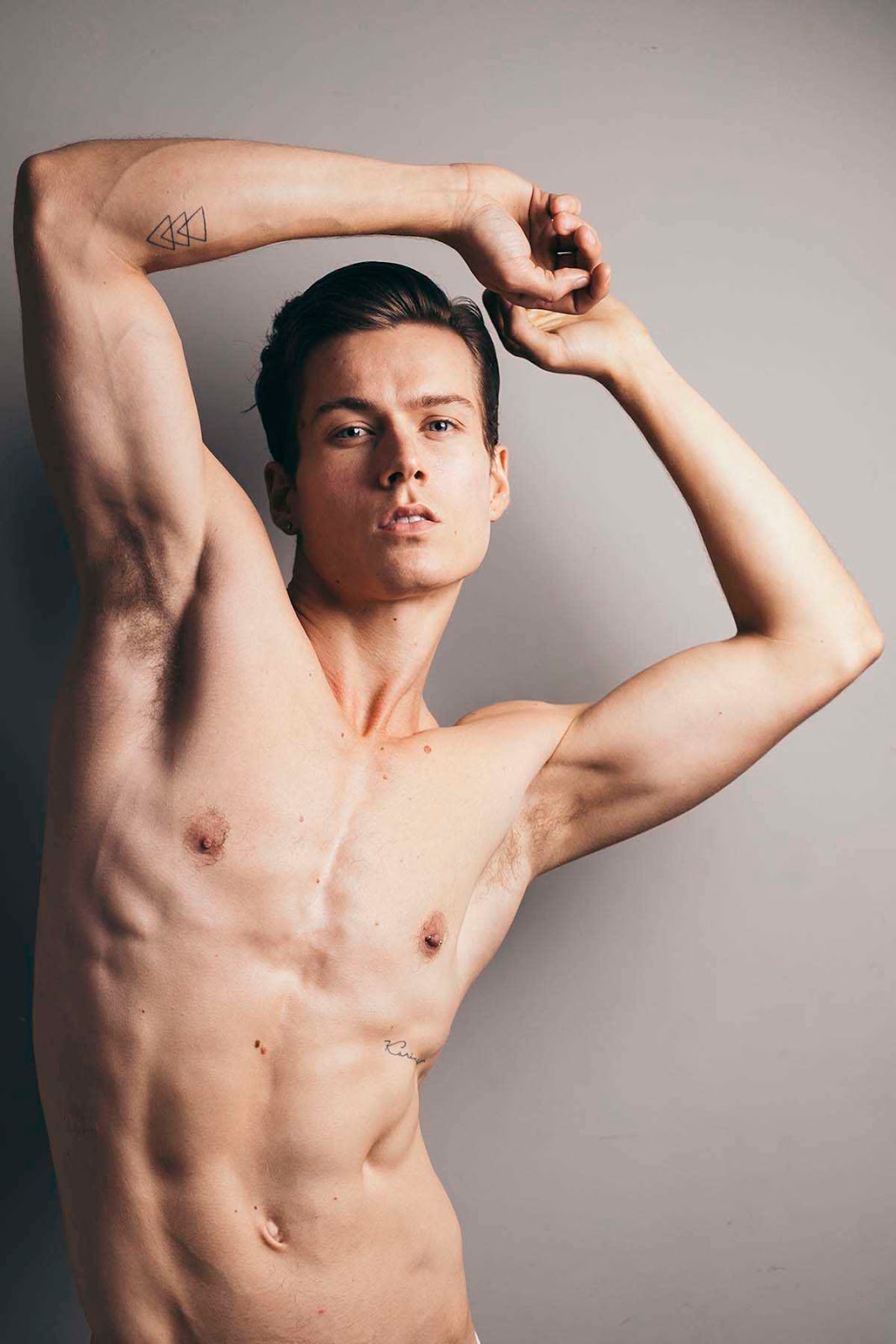 Patrick Righi por Vinicius Costa para Brazilian Male Model