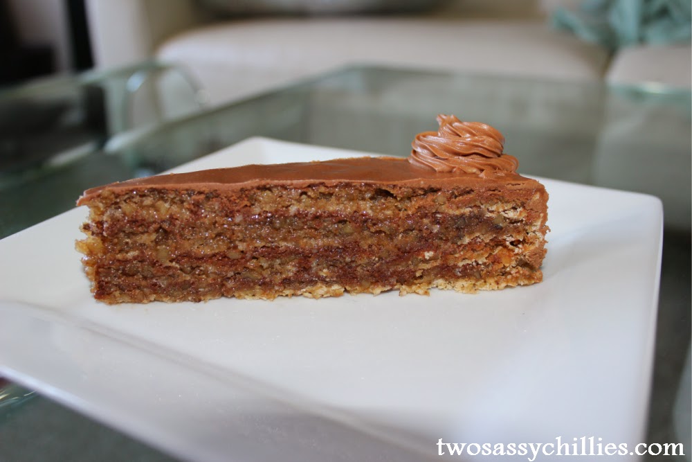 Around the world with two sassy chillies: Garash Cake - Grain free