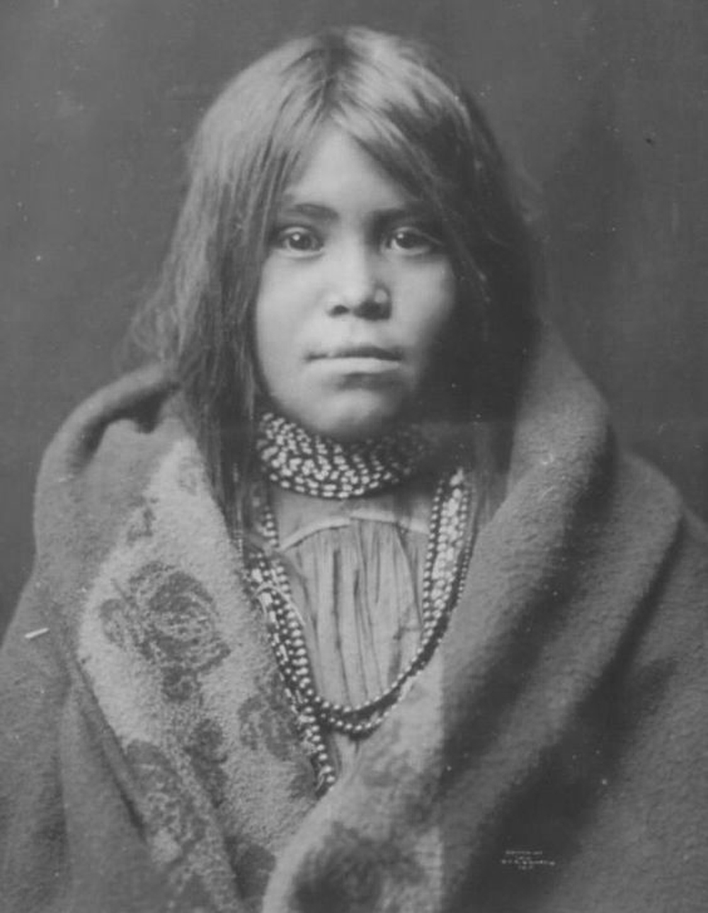 MotArt: Lozen an Apache Female Warrior