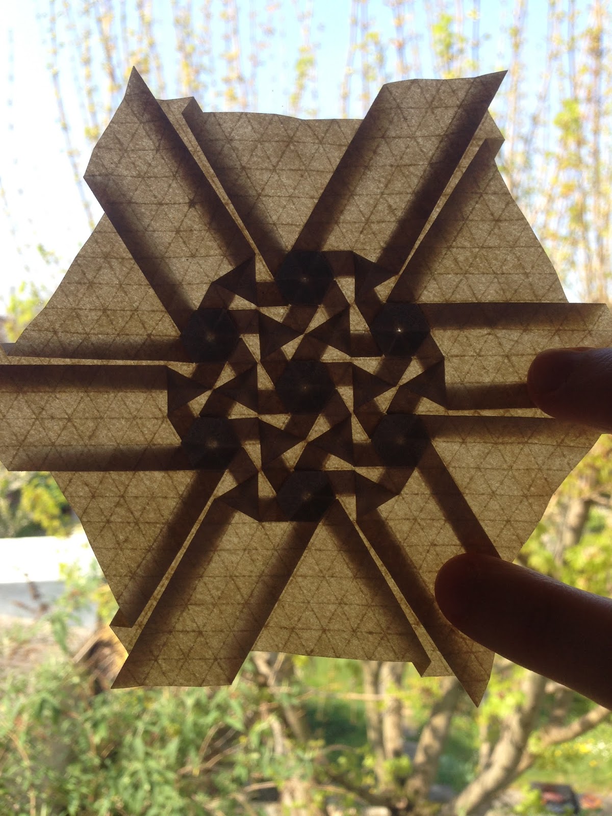 Puzzling in wonderlands: Time to fold....astonishing foldings!!!