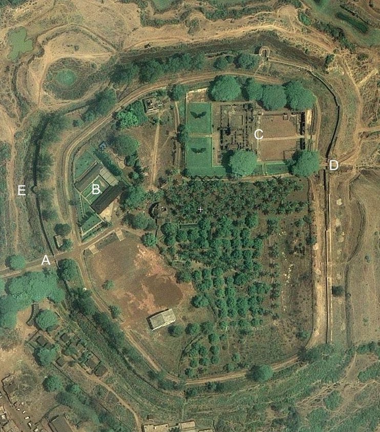 Journeys across Karnataka: Kittur Fort and Palace