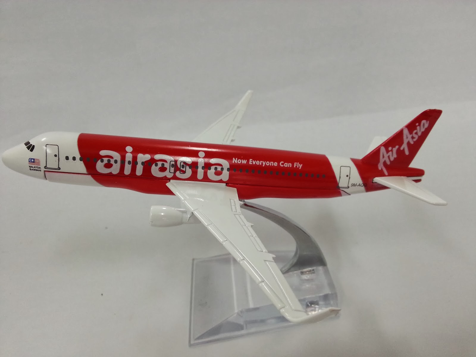 Q9 Amazing Collection: Model plane - MALINDO & AIRASIA - 飞机模型