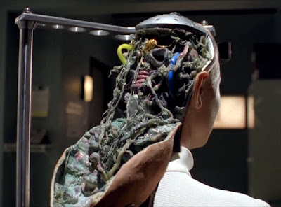 13: THE OUTER LIMITS - "Valerie 23" (1995)