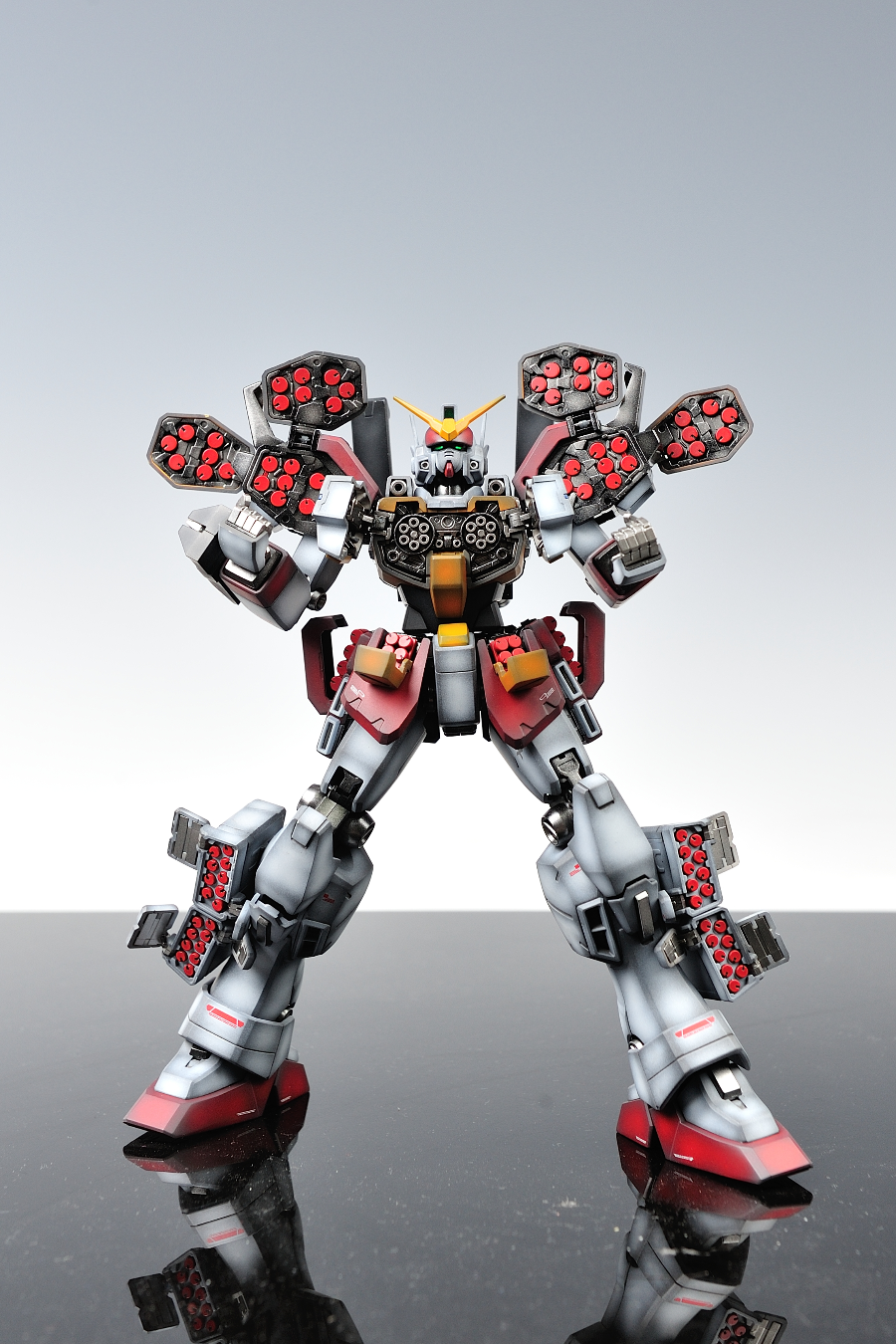 GUNDAM GUY: MG 1/100 Gundam Heavy Arms - Painted Build