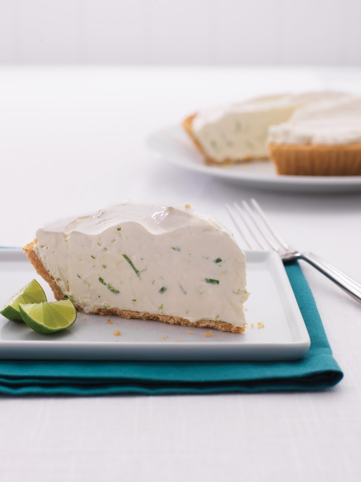 Fresh Lime Pie with Vanilla Cookie Crust