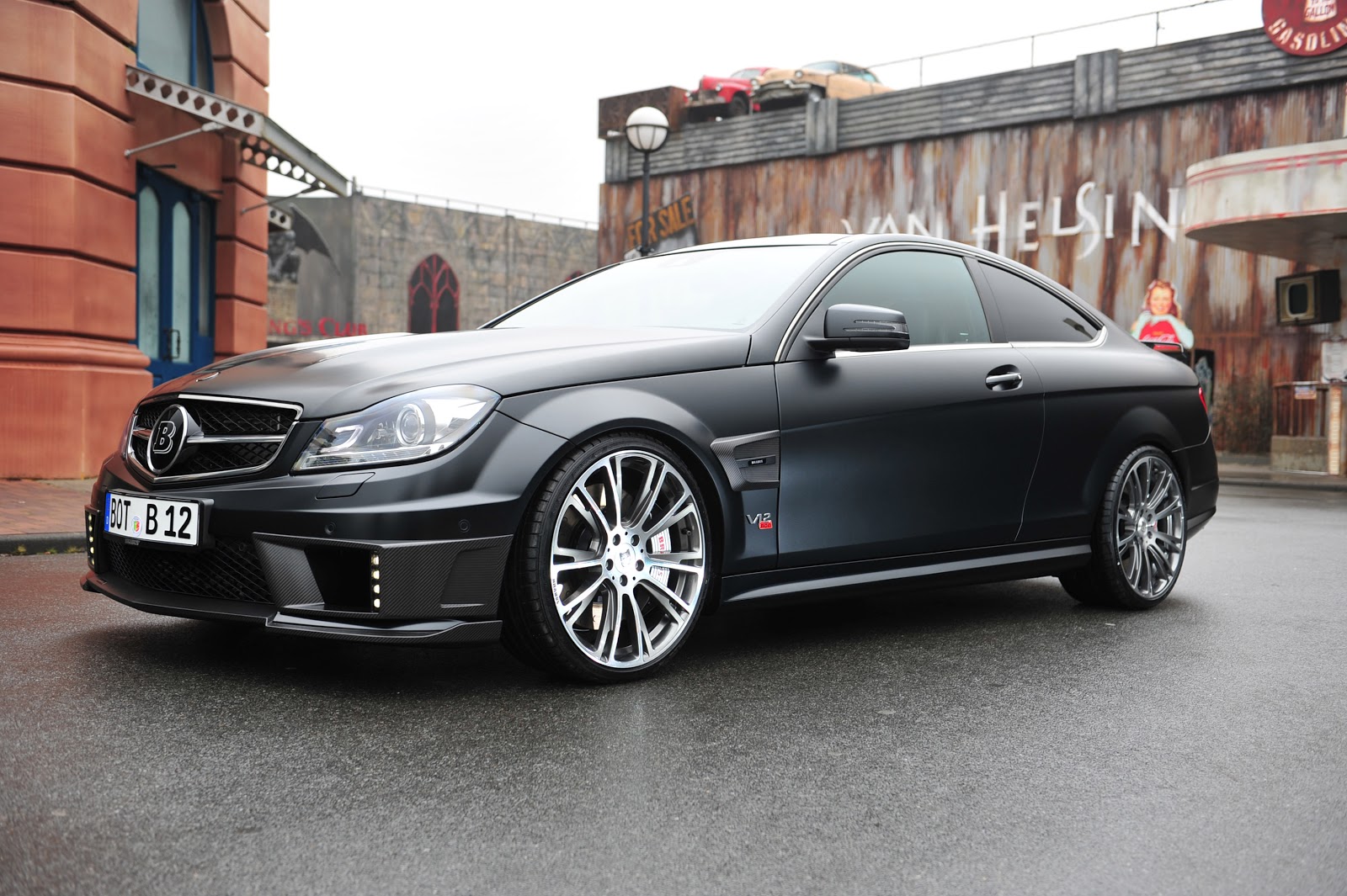 Cars GTO: 2012 Brabus Mercedes-Benz C 63 AMG Bullit Coupe 800