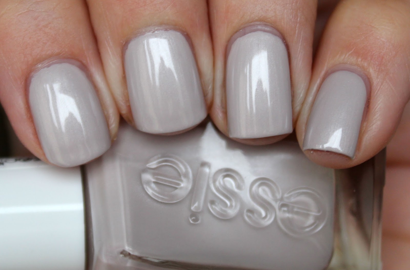 NAILTASTIC: Essie Gel Couture - Make the Cut