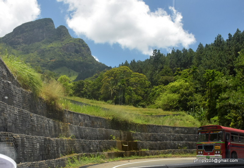 Images of Sri Lanka on blogspot.com: Hunnasgiriya, Sri Lanka.