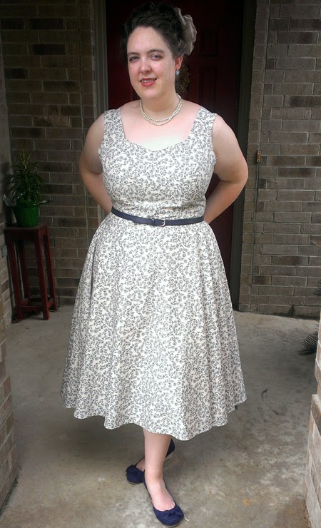 Aux Belles Choses: My First Franken-Pattern Dress!