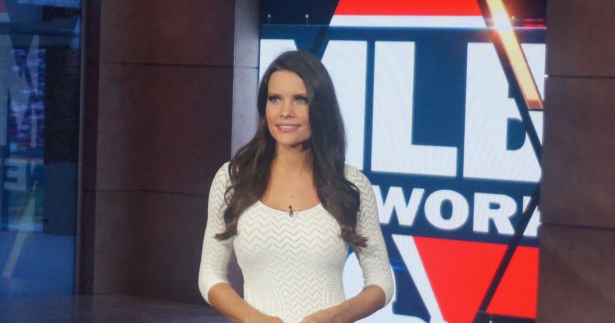 Bleeding Yankee Blue: SHOUTOUT TO KELLY NASH.... SHE'S ADORABLE