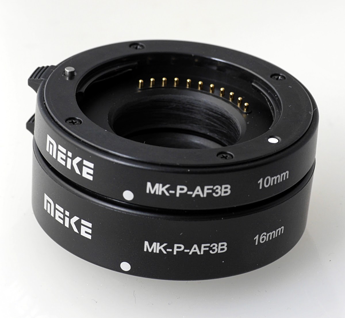 Micro 4/3rds Photography: Macro with extension rings or front lens filter?